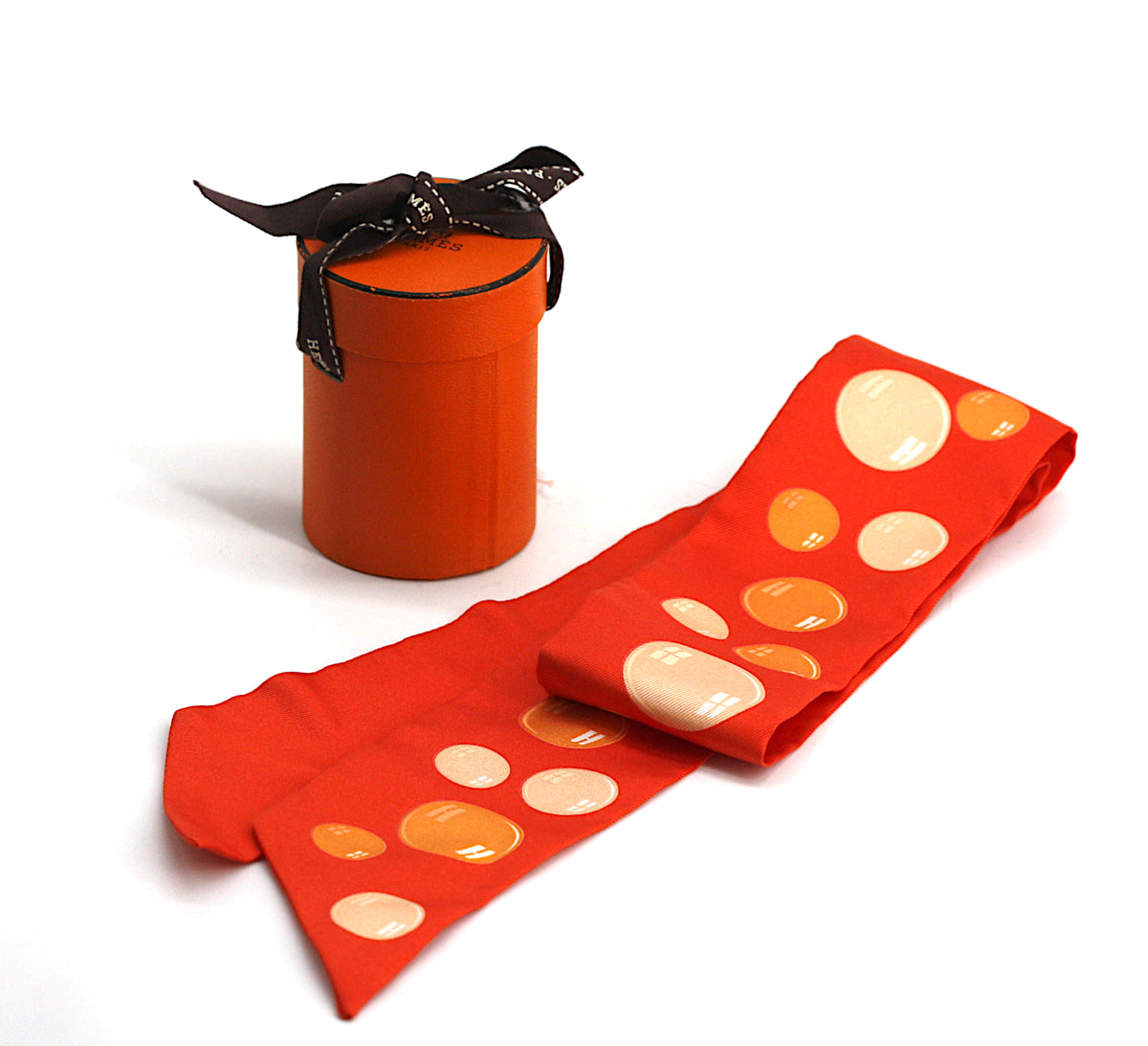 Hermes Silk Twilly – A.B. Levy's